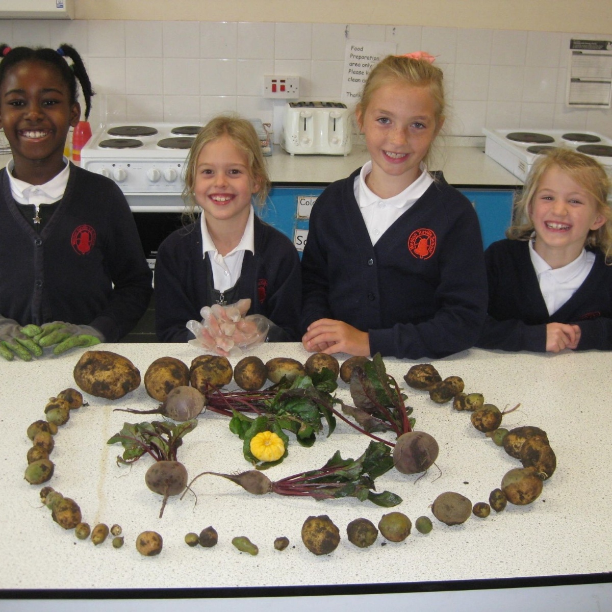 Weston Turville Church of England School - Bumper Harvest for Gardening ...