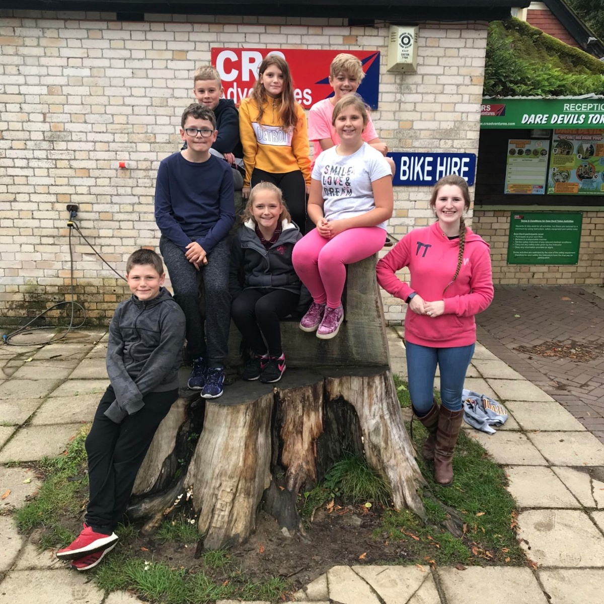 Weston Turville Church of England School - Year 6 at River Dart in Devon!